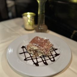 CAPRICCIO - Updated March 2025 - 366 Photos & 379 Reviews - 2 Pine St ...