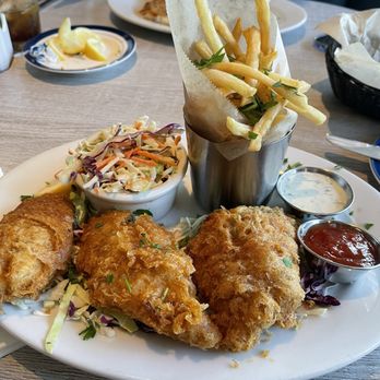 LURE FISH HOUSE - Updated April 2025 - 3279 Photos & 2860 Reviews - 259 ...