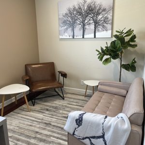 CRI-HELP INC - Updated March 2026 - 16 Photos & 44 Reviews - 11027 ...