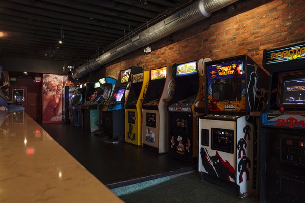 16-BIT BAR+ARCADE - 359 Photos & 332 Reviews - Bars - 1124 Main St ...