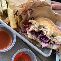 THE CRAFTY FOX ALE HOUSE - 403 Photos & 276 Reviews - 1700 Mission St ...