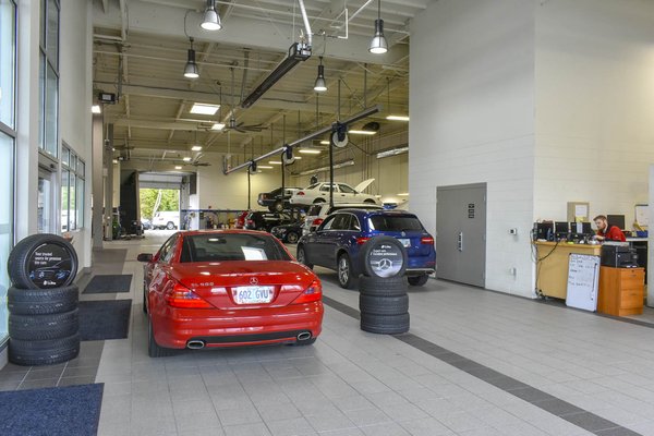 MERCEDES-BENZ OF BEAVERTON - 111 Photos & 162 Reviews - 9275 SW Canyon ...