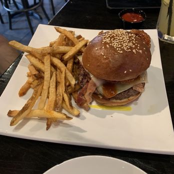 CRAFTHOUSE - Updated December 2025 - 198 Photos & 244 Reviews - 11861 ...