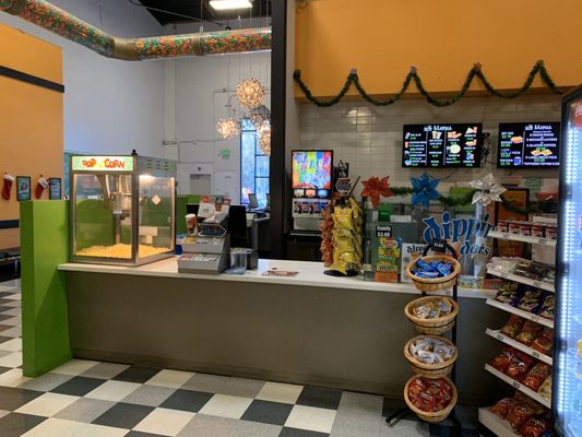 JUMP AROUND NOW - 480 Photos & 499 Reviews - Climbing - 1675 Brandywine ...