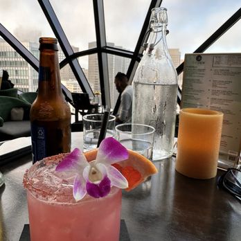 THE VIEW LOUNGE - Updated August 2024 - 3126 Photos & 2001 Reviews ...