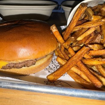 PRECARIOUS BEER PROJECT - Updated December 2024 - 396 Photos & 315 ...