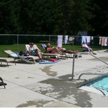 COUNTRY MAPLES RV RESORT - Updated November 2025 - 37 Photos - 9010 ...