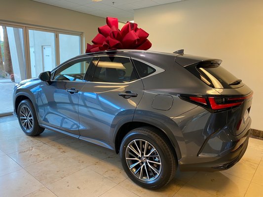 LEXUS OF HENDERSON - Updated December 2025 - 142 Photos & 313 Reviews ...