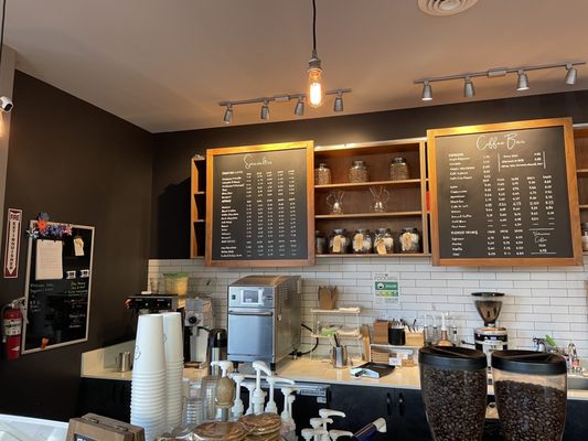 RIVER TRAIL ROASTERS - Updated April 2025 - 135 Photos & 209 Reviews ...