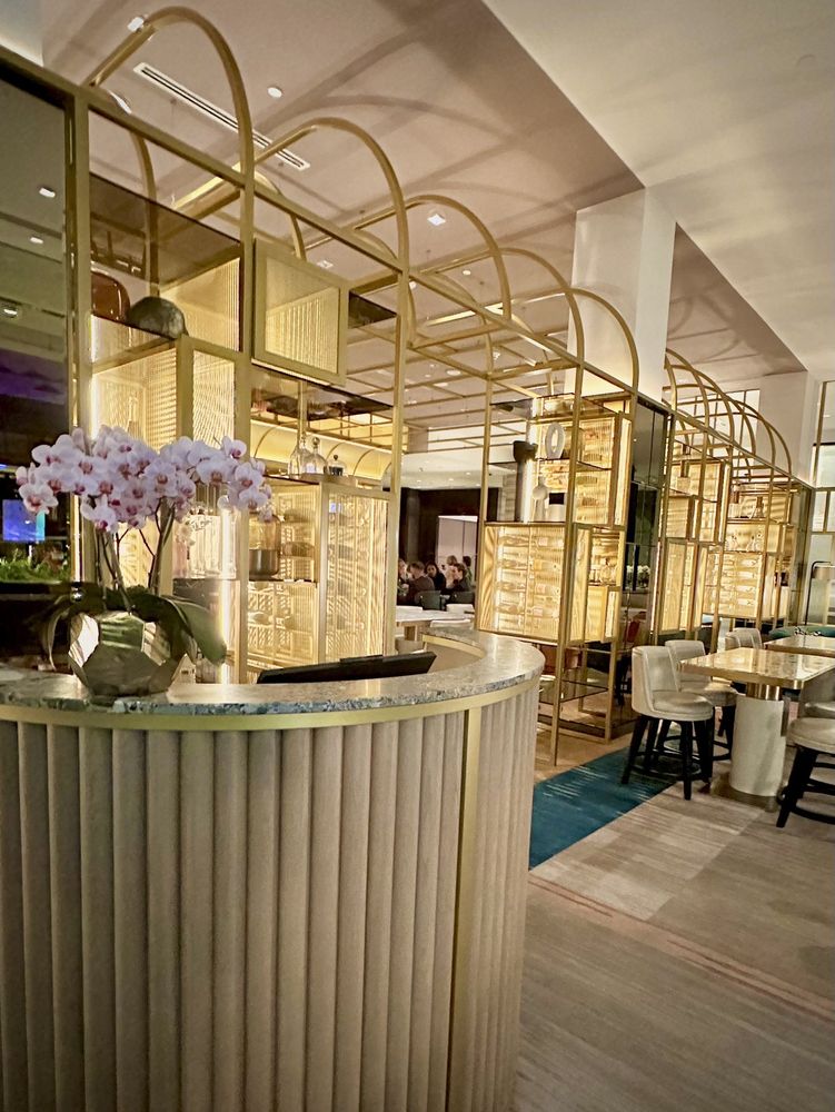 THE ST. REGIS BAR - Updated June 2025 - 298 Photos & 171 Reviews - 125 ...