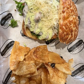 BOSTON BURGER - Updated May 2024 - 1533 Photos & 1264 Reviews - 1100 ...