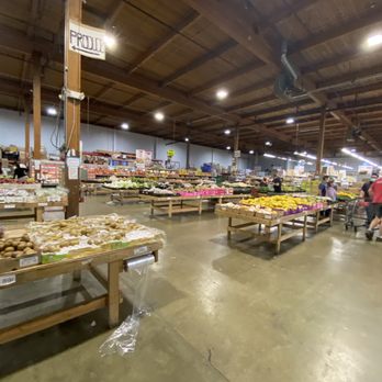 DK MARKET - Updated October 2025 - 239 Photos & 153 Reviews - 720 Lind ...