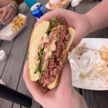 SHAKA BURGERS HAWAII - 76 Photos & 78 Reviews - 2403 Ulu Maika St ...