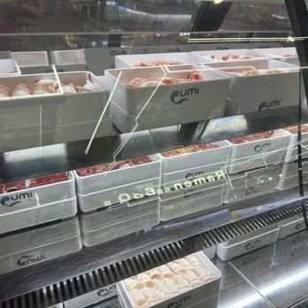 UMI HOTPOT SEAFOOD & SUSHI BUFFET - Updated July 2025 - 248 Photos ...