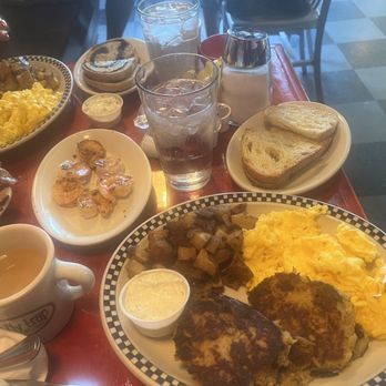 THE FLY TRAP - 691 Photos & 971 Reviews - 22950 Woodward Ave, Ferndale ...