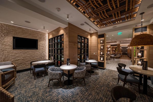 LATITUDES - JUPITER BEACH RESORT - Updated August 2024 - 75 Photos & 87 ...