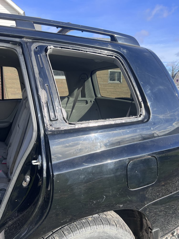 JC AUTO GLASS - Chesaning, Michigan - Auto Glass Services - Phone ...