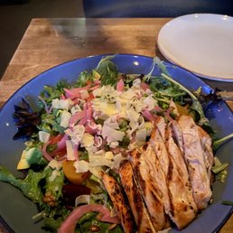 TAPPED - TAPHOUSE & KITCHEN - Updated June 2025 - 165 Photos & 266 ...