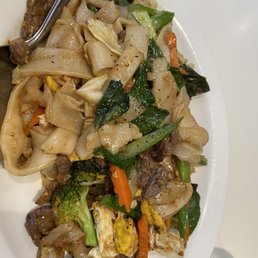RED ELEPHANT THAI CUISINE - 486 Photos & 205 Reviews - 3196 Waialae Ave ...