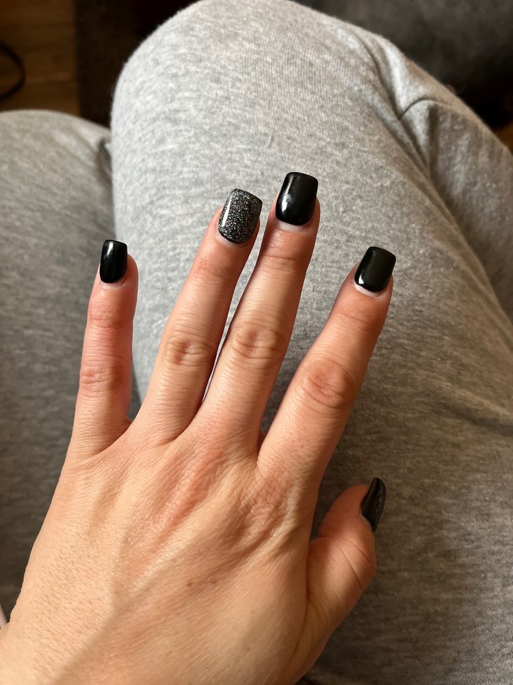 MANHATTAN NAILS - Updated July 2025 - 18 Reviews - 312-D Tuttle Creek ...