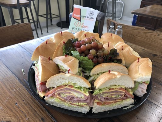 PLAZA CAFE & DELI 540 - 11 Photos - 540 Straight St, Paterson, NJ ...