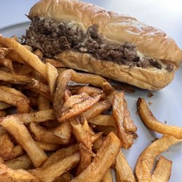 THE LUNCH BOX - Updated October 2025 - 126 Photos & 177 Reviews - 1701 ...