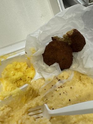 GUTBUSTERS BREAKFAST - CANDLER RD - Updated December 2025 - 90 Photos ...