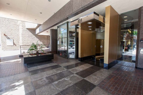 JUSTIN RAANAN, DDS MMSC PERIODONTIST BEVERLY HILLS - Updated December ...