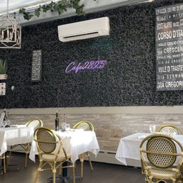 CAFE 2825 - Updated December 2025 - 881 Photos & 640 Reviews - 2825 ...