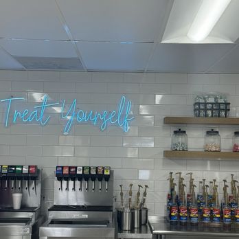 COCO’S SODAS + SWEETS - Updated September 2025 - 36 Photos & 26 Reviews - 513 Maple Ave W ...