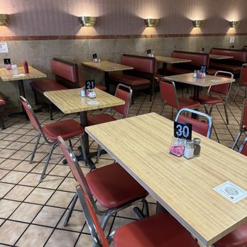 RED FOX GRILL - Updated October 2025 - 53 Photos & 46 Reviews - 232 E ...