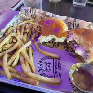 OVER THE TOP BURGER BAR - 281 Photos & 194 Reviews - Burgers - 2685 ...