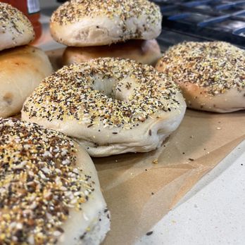 DINK’S DELI & BAGELS - 83 Photos & 285 Reviews - 28170 Newhall Ranch Rd ...