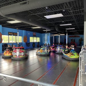 FUNWAY ULTIMATE ENTERTAINMENT CENTER - 41 Photos & 86 Reviews - 1335 S ...