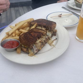 PIER 290 - Updated August 2024 - 385 Photos & 588 Reviews - 1 Liechty ...