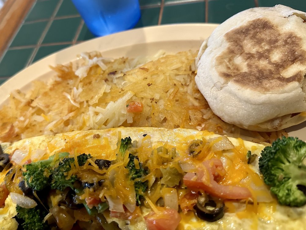 DO DROP INN WEST - Updated December 2025 - 29 Photos & 81 Reviews - 944 ...