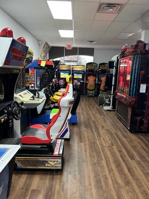 GAME GALLERY - Updated October 2025 - 31 Photos - 140 N Pine St ...