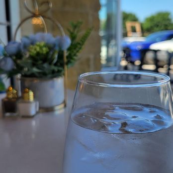 THE BLOOM LOUNGE - Updated June 2024 - 242 Photos & 129 Reviews - 6145 ...