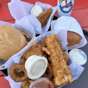 MALIBU SEAFOOD FRESH FISH MARKET & PATIO CAFE - Updated August 2024 ...