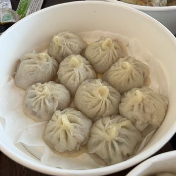 O DUMPLING BAR - Updated June 2024 - 543 Photos & 658 Reviews - 165 N ...