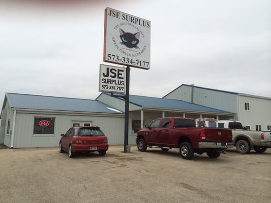 JSE SURPLUS - Updated January 2026 - 12 Reviews - 5004 State Highway 74 ...