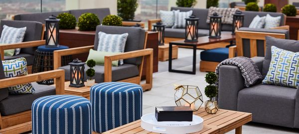 HIVE AND HONEY ROOFTOP BAR - Updated October 2025 - 1043 Photos & 895 ...