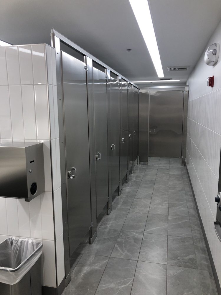 JUSTICE JORGENSEN & COMPANY - Updated July 2025 - 11 Photos - 10 E ...