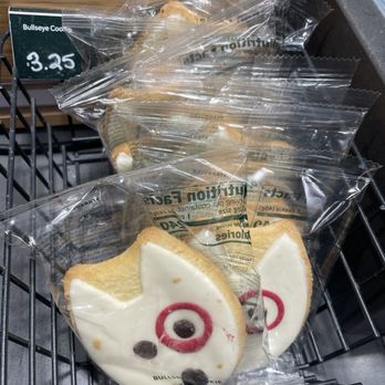 TARGET - Updated December 2025 - 260 Photos & 62 Reviews - 371 Putnam ...