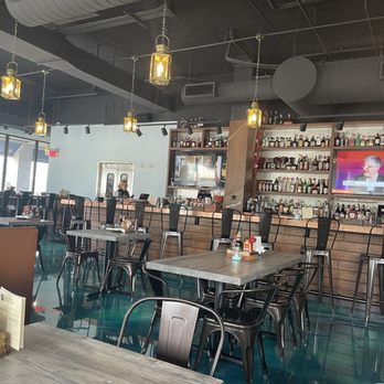 BLACK JACK’S RUM BAR & GRILLE - Updated March 2025 - 44 Photos & 19 Reviews - 3890 SW 64th Ave ...