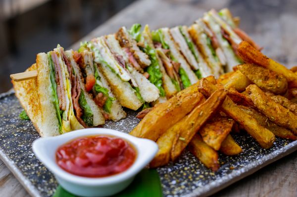 EL FILOS RESTAURANT, BAR AND KARAOKE - Updated June 2024 - Block 19 ...