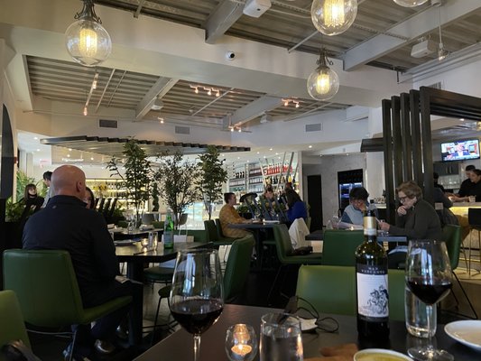 TRE VELE - 98 Photos & 57 Reviews - 6017 Sandy Springs Cir, Sandy ...