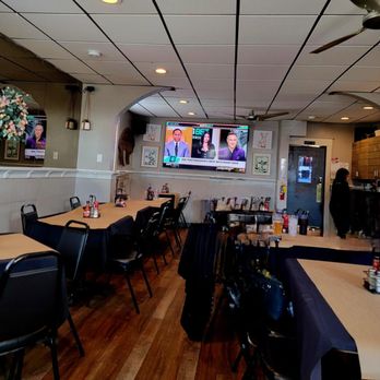 MARGIES BAR AND GRILL - Updated January 2026 - 80 Photos & 66 Reviews ...