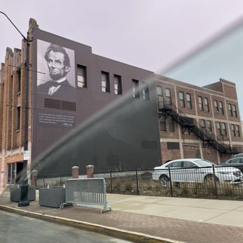 AMTRAK - Updated August 2025 - 12 Photos & 21 Reviews - 100 N 3rd St ...