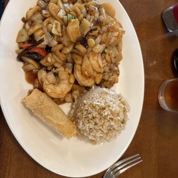 SUZI’S CHINESE - Updated 05/2025 - 85 Photos & 75 Reviews - 4805 Burnet ...